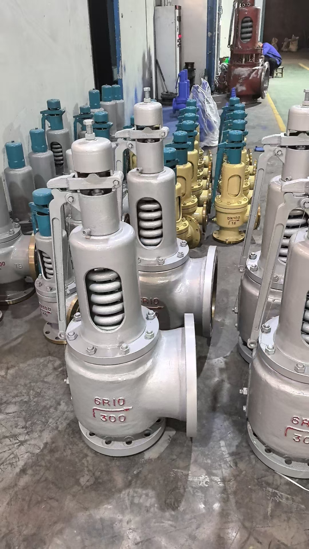 what are the components of pressure cooker spring loaded safety valve ...